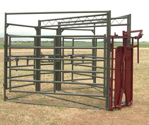 WW Livestock Chutes, Maternity Pens, Longhorn Chutes, & Calf Tables